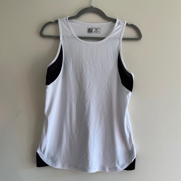 RBX | Tops | Rbx Performance White And Black Athletic Top | Poshmark